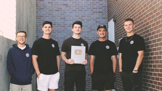 Studio Gek - Merchandise